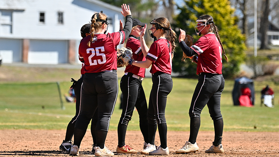 Student-athletes receive multiple Awards from USCAA DI Softball | Bay ...